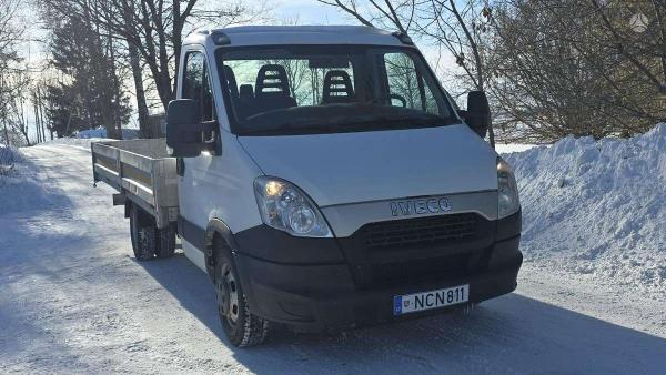 Balts Iveco Daily 2012 Raseiniai, ar dzinēja tilpumu 2.29 L un nobraukumu 339 tūkst. km par 9650 €, foto 6 vietnē AUTOMOTO.COM.LV