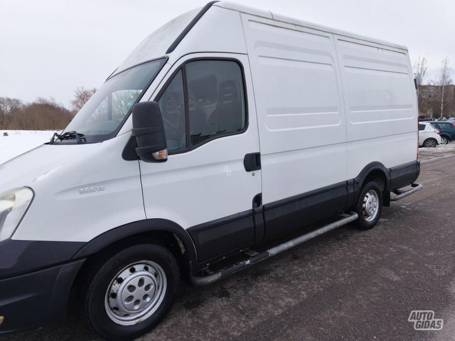 Balts Iveco Daily 2012 Kauņa, ar dzinēja tilpumu 2.20 L un nobraukumu 220 tūkst. km par 4500 €, foto 9 vietnē AUTOMOTO.COM.LV