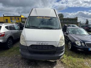 Balts Iveco Daily 2012 Tauragė, ar dzinēja tilpumu 2.30 L un nobraukumu 301 tūkst. km par 2650 €, foto 4 vietnē AUTOMOTO.COM.LV
