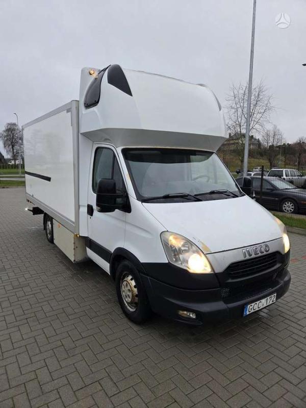 White Iveco Daily 2012 in Telschi, with an engine capacity of 3.00 L and mileage of 687 thousand km for 5445 €, photo 2 on AUTOMOTO.COM.LV