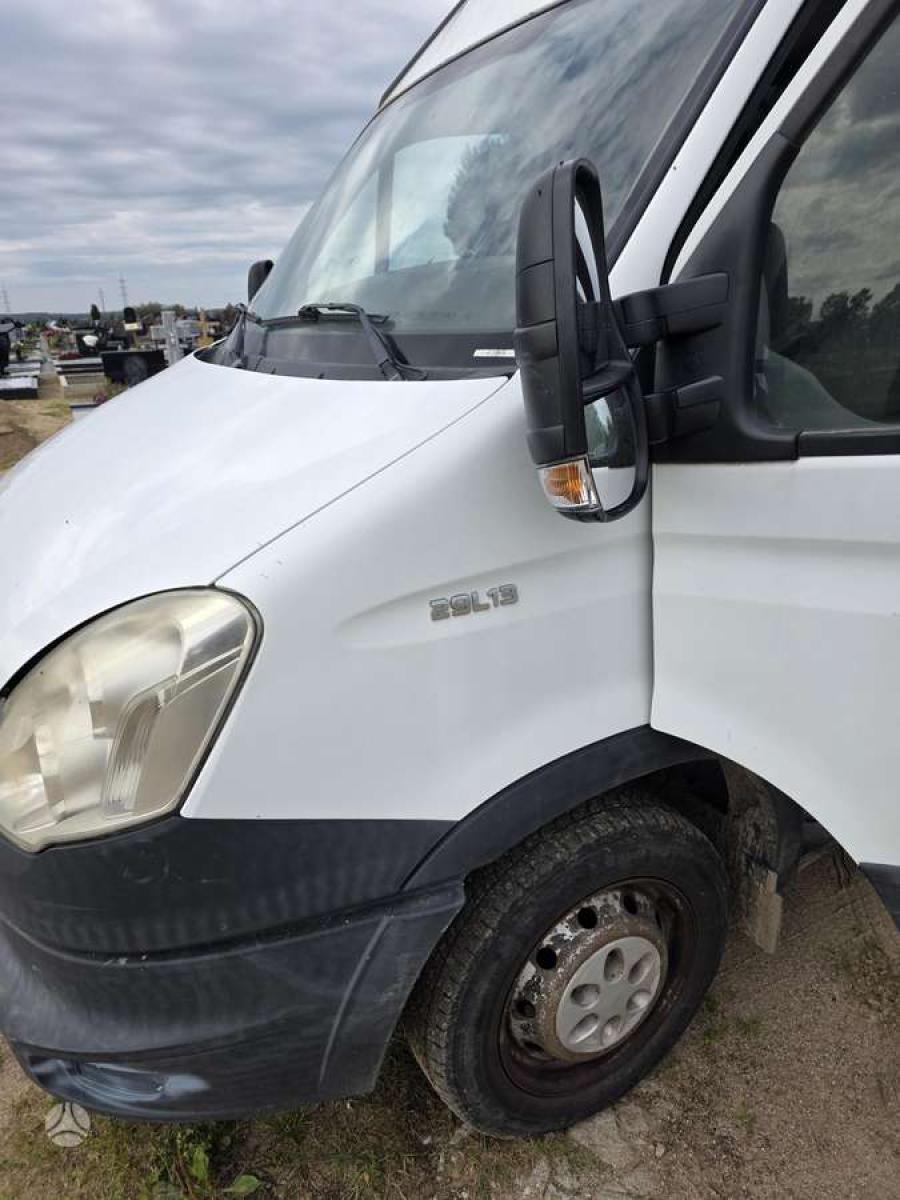 Balts Iveco Daily 2012 Gargždai, ar dzinēja tilpumu 2.29 L un nobraukumu 232 tūkst. km par 3300 €, foto 7 vietnē AUTOMOTO.COM.LV