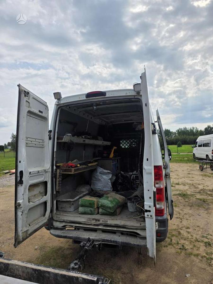 Balts Iveco Daily 2012 Gargždai, ar dzinēja tilpumu 2.29 L un nobraukumu 232 tūkst. km par 3300 €, foto 10 vietnē AUTOMOTO.COM.LV