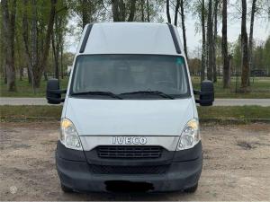 White Iveco Daily 2012 in Taurage, with an engine capacity of 2.30 L and mileage of 268 thousand km for 4250 €, photo 4 on AUTOMOTO.COM.LV