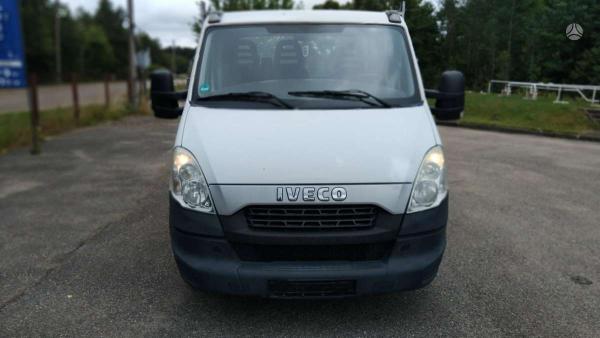 Balts Iveco Daily 2014 Utena, ar dzinēja tilpumu 2.30 L un nobraukumu 187 tūkst. km par 5900 €, foto 2 vietnē AUTOMOTO.COM.LV