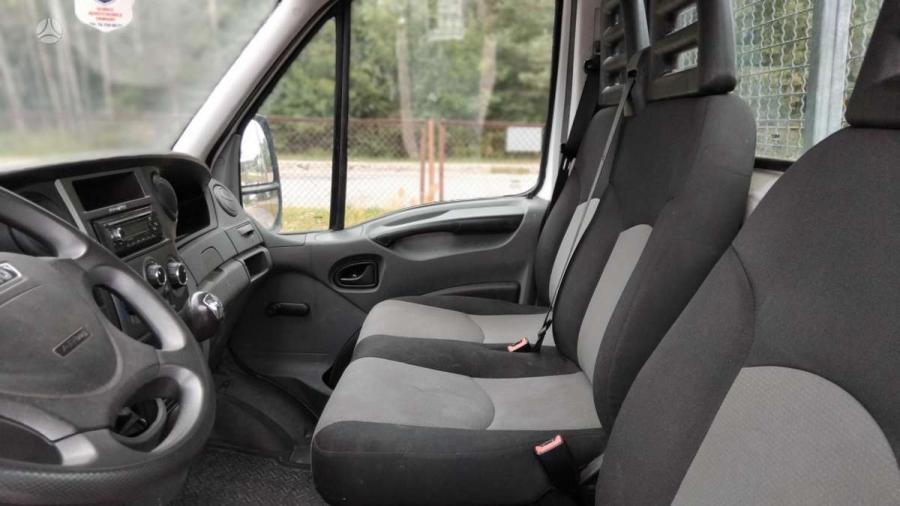 White Iveco Daily 2014 in Utena, with an engine capacity of 2.30 L and mileage of 187 thousand km for 5900 €, photo 12 on AUTOMOTO.COM.LV