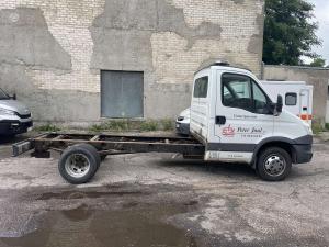 Balts Iveco Daily 2014 Tauragė, ar dzinēja tilpumu 3.00 L un nobraukumu 323 tūkst. km par 6200 €, foto 3 vietnē AUTOMOTO.COM.LV