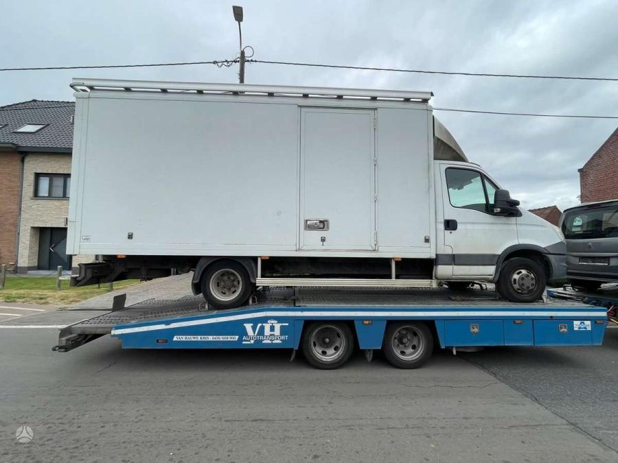 White Iveco Daily 2014 in Pakruojis, with an engine capacity of 3.00 L and mileage of 88 thousand km for 8000 €, photo 5 on AUTOMOTO.COM.LV