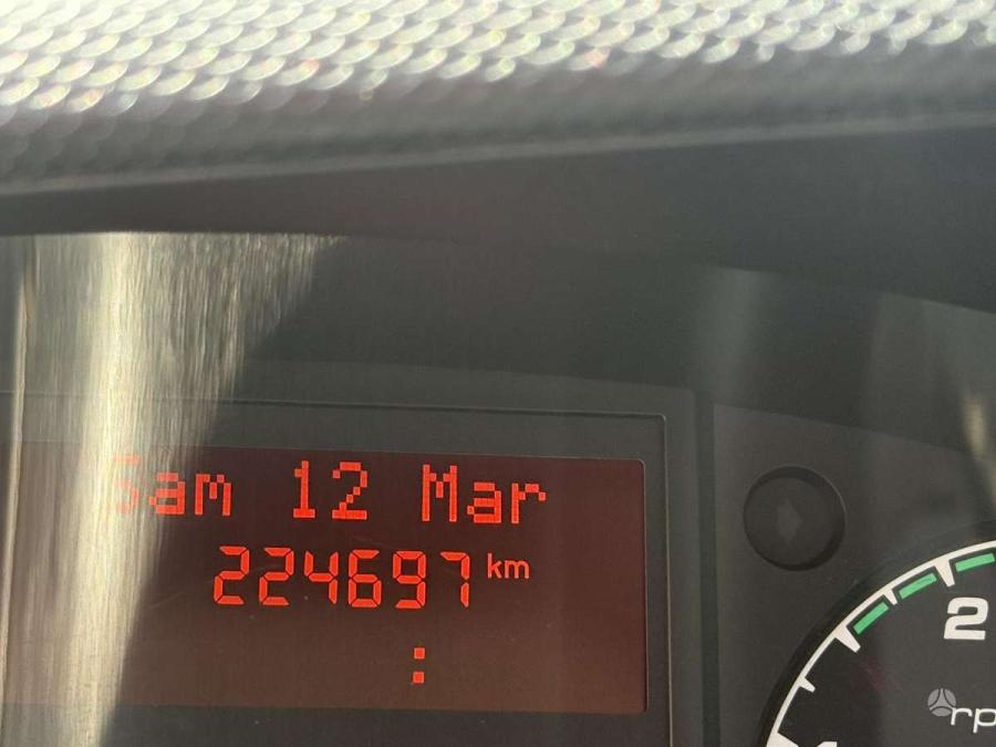 White Iveco Daily 2014 in Kaunas, with an engine capacity of 2.30 L and mileage of 225 thousand km for 10850 €, photo 11 on AUTOMOTO.COM.LV