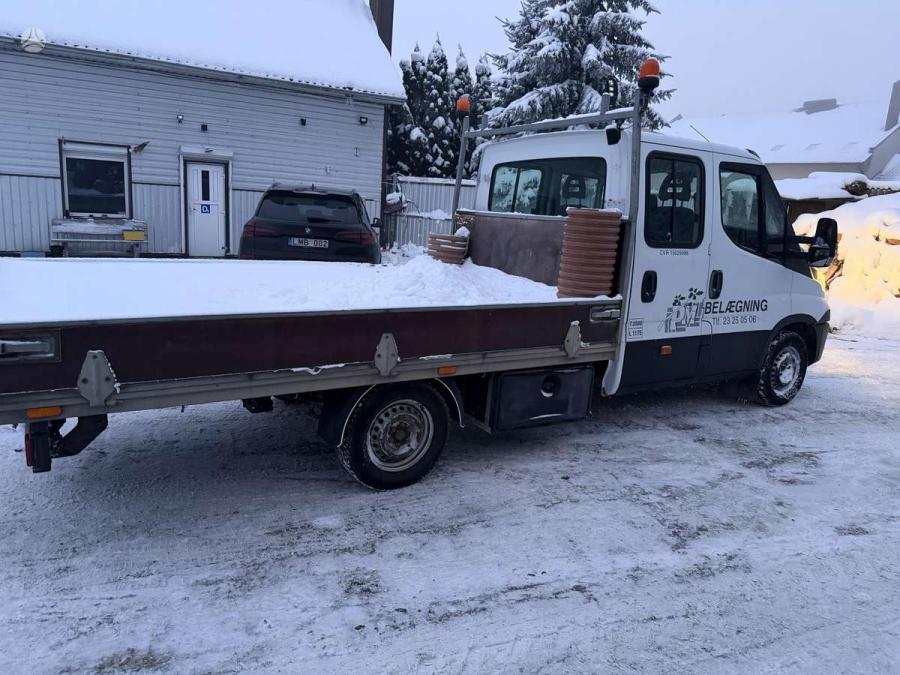 Balts Iveco Daily 2015 Tauragė, ar dzinēja tilpumu 2.30 L un nobraukumu 170 tūkst. km par 7300 €, foto 5 vietnē AUTOMOTO.COM.LV