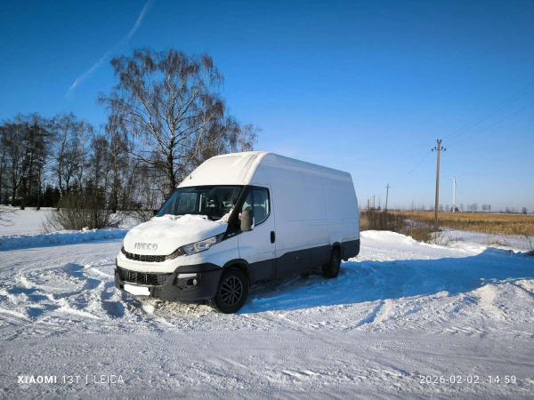 Balts Iveco Daily 2015 Jurbarkas, ar dzinēja tilpumu 2.30 L un nobraukumu 359 tūkst. km par 12500 €, foto 1 vietnē AUTOMOTO.COM.LV