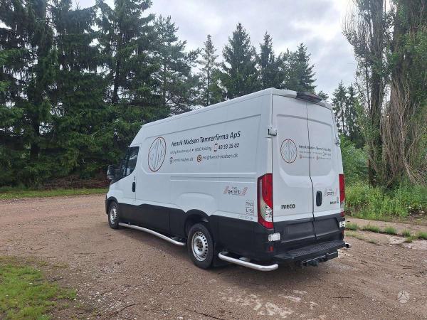 Balts Iveco Daily 2015 Tauragė, ar dzinēja tilpumu 2.30 L un nobraukumu 151 tūkst. km par 6500 €, foto 4 vietnē AUTOMOTO.COM.LV