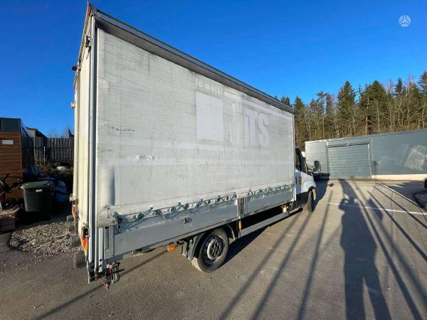 White Iveco Daily 2016 in Vilnius, with an engine capacity of 3.00 L and mileage of 287 thousand km for 16940 €, photo 11 on AUTOMOTO.COM.LV