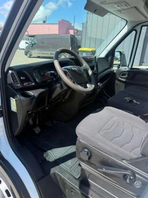 Balts Iveco Daily 2016 Kauņa, ar dzinēja tilpumu 3.00 L un nobraukumu 199 tūkst. km par 13200 €, foto 11 vietnē AUTOMOTO.COM.LV