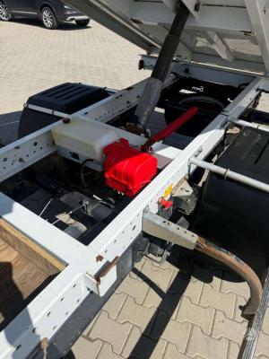 Balts Iveco Daily 2016 Kauņa, ar dzinēja tilpumu 3.00 L un nobraukumu 199 tūkst. km par 13200 €, foto 17 vietnē AUTOMOTO.COM.LV