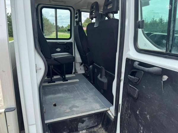 Balts Iveco Daily 2016 Tauragė, ar dzinēja tilpumu 2.30 L un nobraukumu 270 tūkst. km par 7500 €, foto 9 vietnē AUTOMOTO.COM.LV