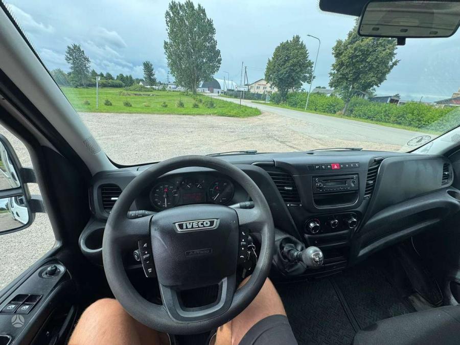 White Iveco Daily 2016 in Taurage, with an engine capacity of 2.30 L and mileage of 270 thousand km for 7500 €, photo 15 on AUTOMOTO.COM.LV