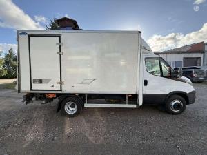 White Iveco Daily 2016 in Klaipeda, with an engine capacity of 3.00 L and mileage of 197 thousand km for 16500 €, photo 5 on AUTOMOTO.COM.LV