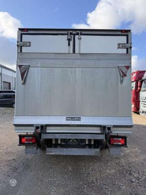 White Iveco Daily 2016 in Klaipeda, with an engine capacity of 3.00 L and mileage of 197 thousand km for 16500 €, photo 8 on AUTOMOTO.COM.LV