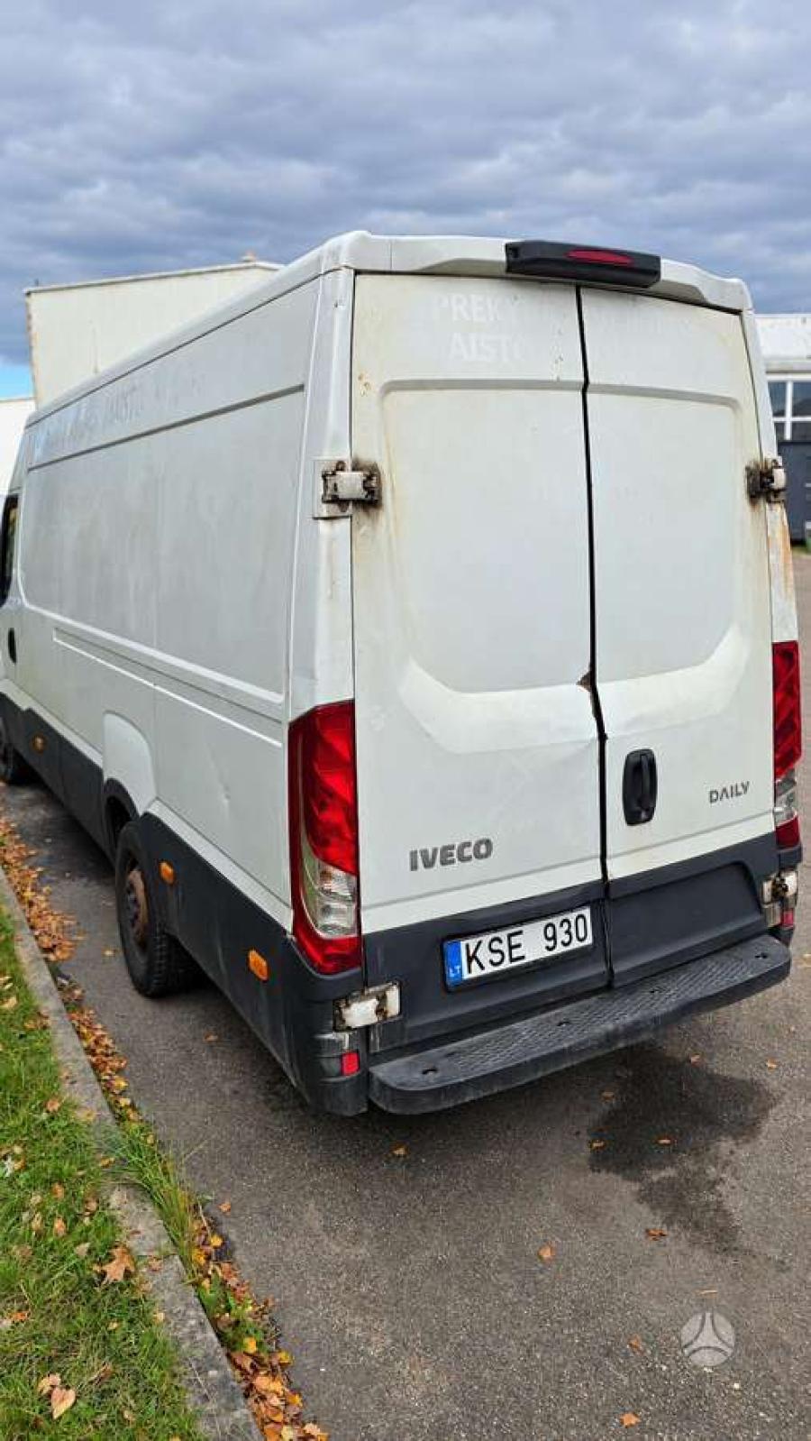 Balts Iveco Daily 2016 Viļņa, ar dzinēja tilpumu 2.29 L un nobraukumu 273 tūkst. km par 3950 €, foto 5 vietnē AUTOMOTO.COM.LV