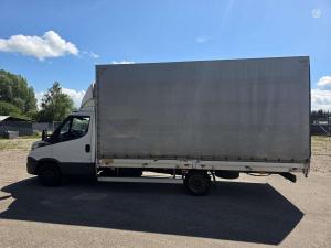 Balts Iveco Daily 2017 Marijampole, ar dzinēja tilpumu 3.00 L un nobraukumu 360 tūkst. km par 6500 €, foto 5 vietnē AUTOMOTO.COM.LV