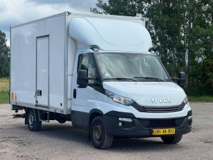 White Iveco Daily 2017 in Taurage, with an engine capacity of 2.30 L and mileage of 265 thousand km for 8000 €, photo 5 on AUTOMOTO.COM.LV