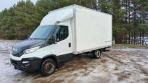 Balts Iveco Daily 2017 Alīta, ar dzinēja tilpumu 2.29 L un nobraukumu 512 tūkst. km par 5800 €, foto  vietnē AUTOMOTO.COM.LV