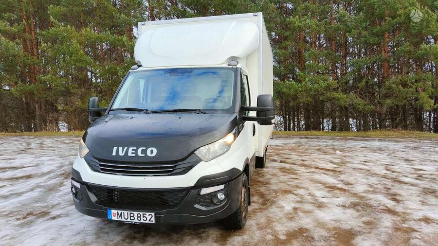 White Iveco Daily 2017 in Alytus, with an engine capacity of 2.29 L and mileage of 512 thousand km for 5800 €, photo 3 on AUTOMOTO.COM.LV