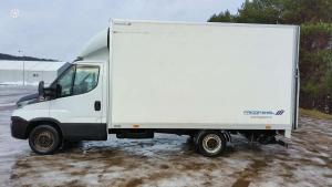 White Iveco Daily 2017 in Alytus, with an engine capacity of 2.29 L and mileage of 512 thousand km for 5800 €, photo 4 on AUTOMOTO.COM.LV