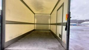 White Iveco Daily 2017 in Alytus, with an engine capacity of 2.29 L and mileage of 512 thousand km for 5800 €, photo 11 on AUTOMOTO.COM.LV