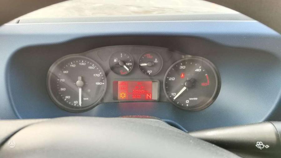 White Iveco Daily 2017 in Alytus, with an engine capacity of 2.29 L and mileage of 512 thousand km for 5800 €, photo 18 on AUTOMOTO.COM.LV