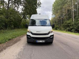 White Iveco Daily 2017 in Kaunas, with an engine capacity of 2.30 L and mileage of 221 thousand km for 7300 €, photo 3 on AUTOMOTO.COM.LV