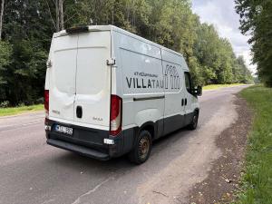 White Iveco Daily 2017 in Kaunas, with an engine capacity of 2.30 L and mileage of 221 thousand km for 7300 €, photo 5 on AUTOMOTO.COM.LV