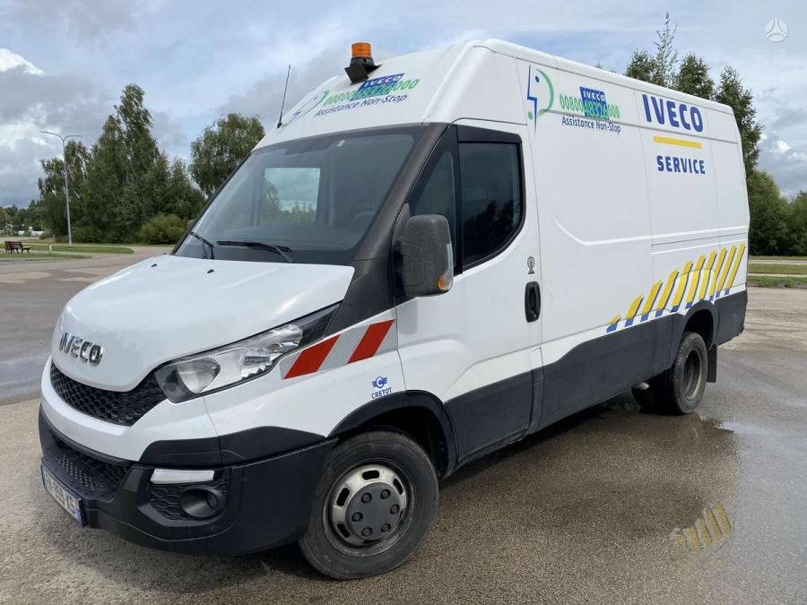 Balts Iveco Daily 2017 Tauragė, ar dzinēja tilpumu 2.29 L un nobraukumu 159 tūkst. km par 11900 €, foto 1 vietnē AUTOMOTO.COM.LV