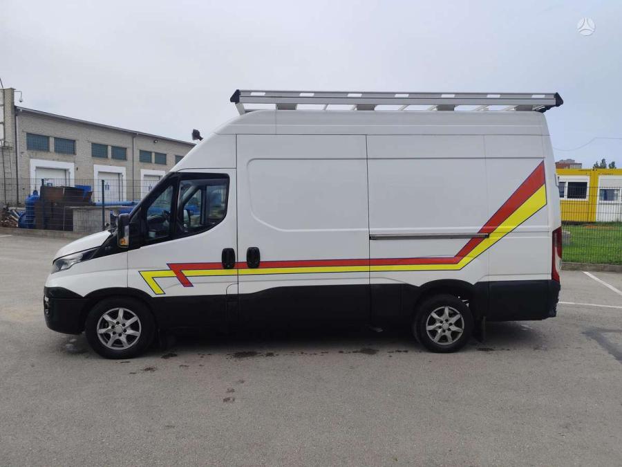 Balts Iveco Daily 2017 Klaipėda, ar dzinēja tilpumu 3.00 L un nobraukumu 446 tūkst. km par 8900 €, foto 8 vietnē AUTOMOTO.COM.LV