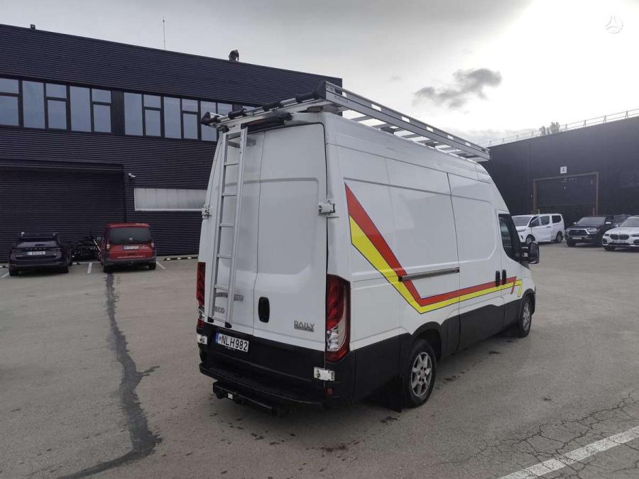 Balts Iveco Daily 2017 Klaipėda, ar dzinēja tilpumu 3.00 L un nobraukumu 446 tūkst. km par 8900 €, foto 14 vietnē AUTOMOTO.COM.LV