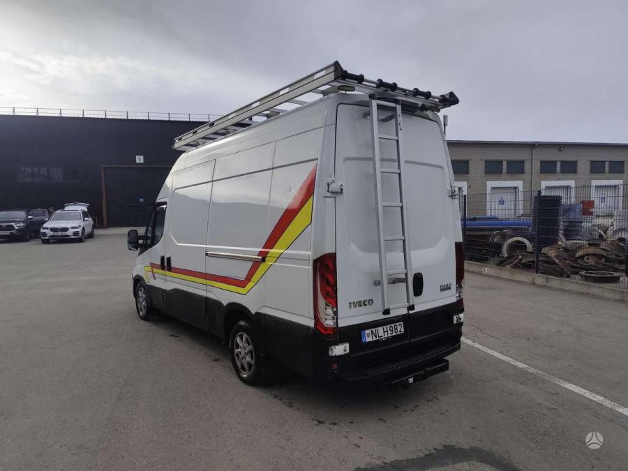 Balts Iveco Daily 2017 Klaipėda, ar dzinēja tilpumu 3.00 L un nobraukumu 446 tūkst. km par 8900 €, foto 16 vietnē AUTOMOTO.COM.LV