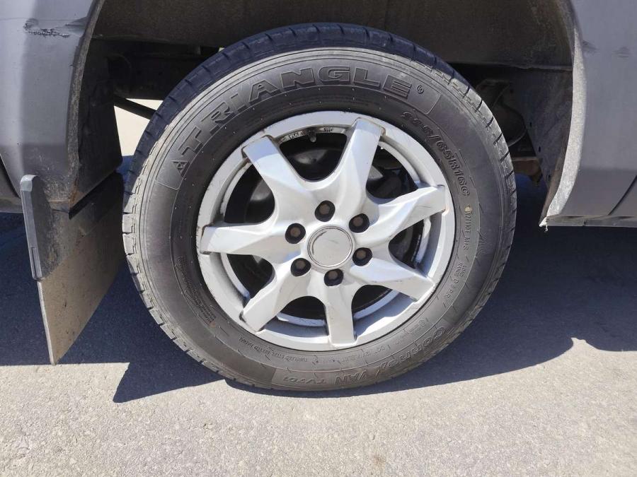Balts Iveco Daily 2017 Klaipėda, ar dzinēja tilpumu 3.00 L un nobraukumu 446 tūkst. km par 8900 €, foto 24 vietnē AUTOMOTO.COM.LV