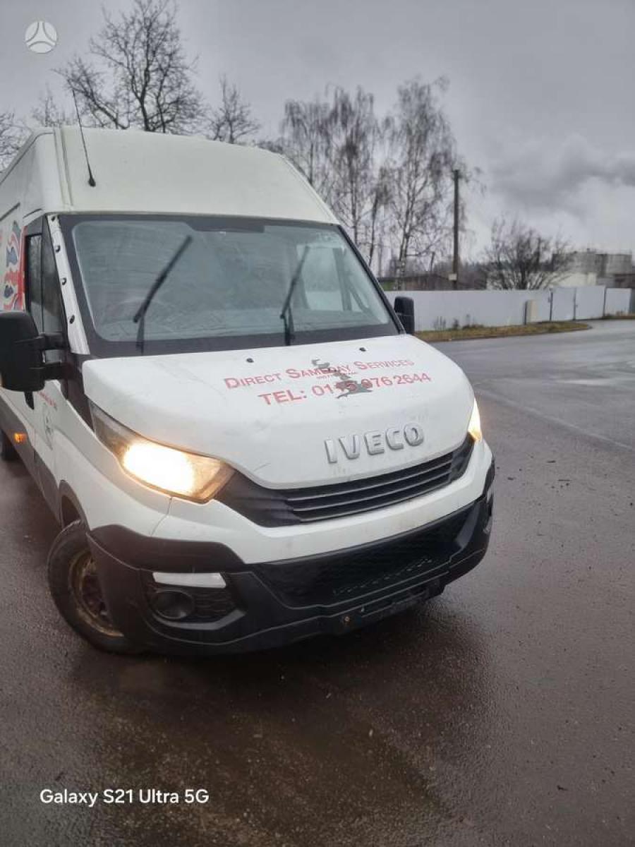 White Iveco Daily 2018 in Jonava, with an engine capacity of 2.30 L and mileage of 343 thousand km for 5499 €, photo 2 on AUTOMOTO.COM.LV
