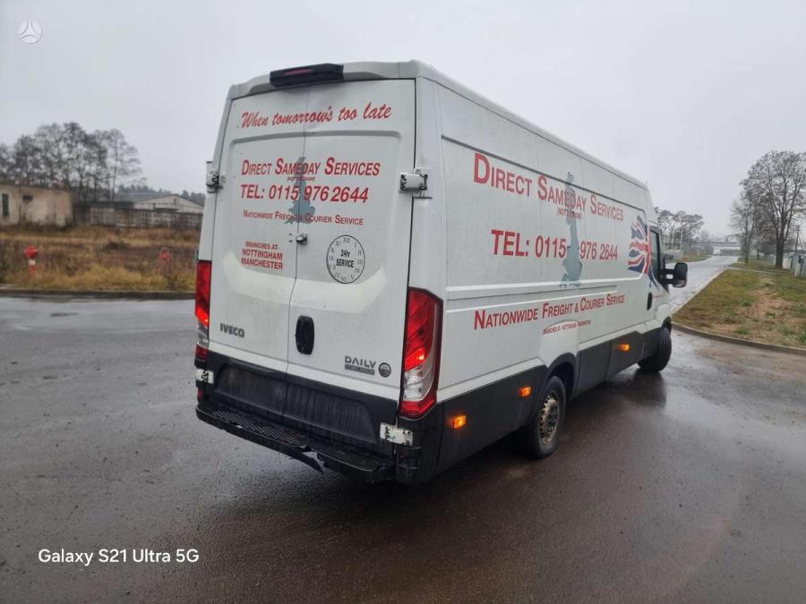 White Iveco Daily 2018 in Jonava, with an engine capacity of 2.30 L and mileage of 343 thousand km for 5499 €, photo 8 on AUTOMOTO.COM.LV