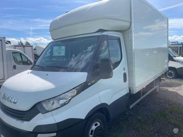Balts Iveco Daily 2018 Kauņa, ar dzinēja tilpumu 3.00 L un nobraukumu 420 tūkst. km par 13500 €, foto 5 vietnē AUTOMOTO.COM.LV