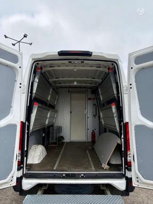 Balts Iveco Daily 2018 Viļņa, ar dzinēja tilpumu 2.29 L un nobraukumu 170 tūkst. km par 10900 €, foto 12 vietnē AUTOMOTO.COM.LV