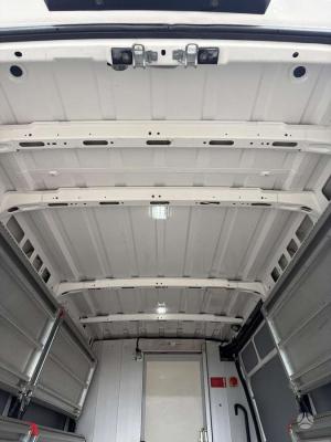 Balts Iveco Daily 2018 Viļņa, ar dzinēja tilpumu 2.29 L un nobraukumu 170 tūkst. km par 10900 €, foto 14 vietnē AUTOMOTO.COM.LV
