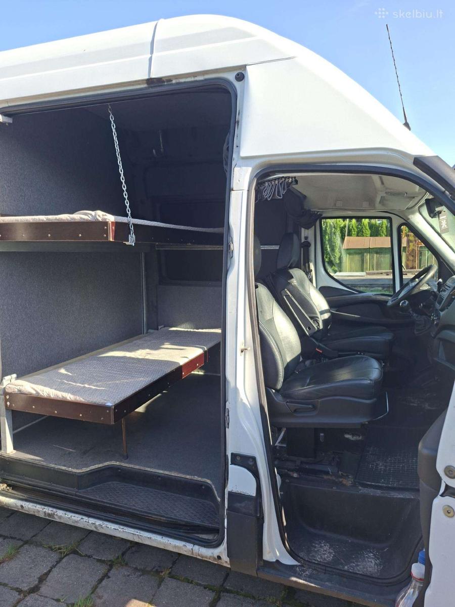 White Iveco Daily 2018 in Klaipeda, with an engine capacity of 3.00 L and mileage of 600 thousand km for 7000 €, photo 7 on AUTOMOTO.COM.LV