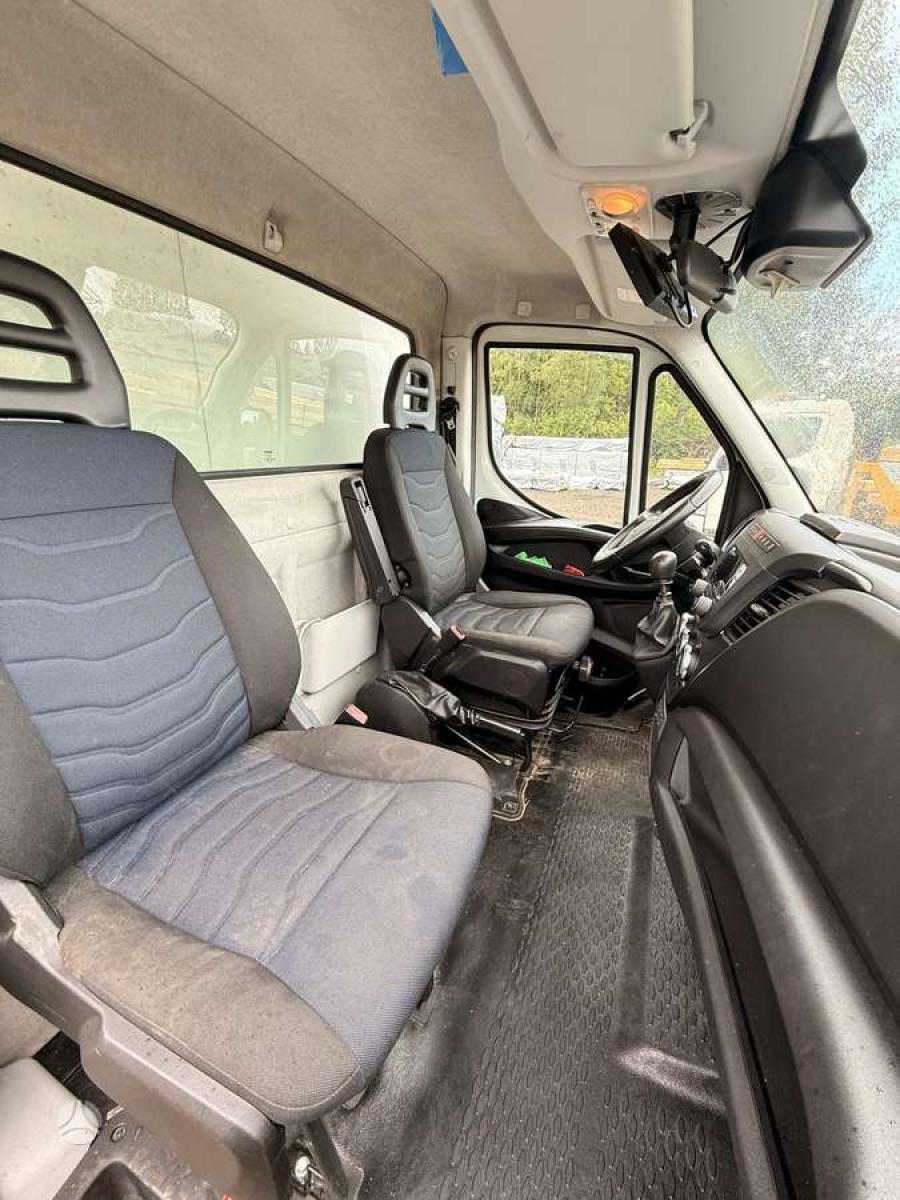Balts Iveco Daily 2018 Viļņa, ar dzinēja tilpumu 2.30 L un nobraukumu 387 tūkst. km par 7950 €, foto 18 vietnē AUTOMOTO.COM.LV