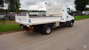 White Iveco Daily 2018 in Vilnius, with an engine capacity of 3.00 L and mileage of 224 thousand km for 14900 €, photo 18 on AUTOMOTO.COM.LV