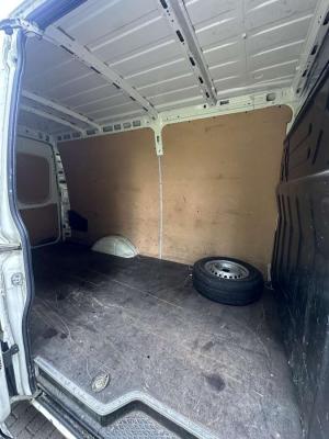 White Iveco Daily 2019 in Taurage, with an engine capacity of 2.30 L and mileage of 177 thousand km for 9200 €, photo 10 on AUTOMOTO.COM.LV