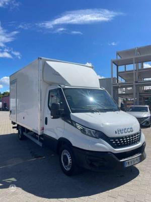 White Iveco Daily 2019 in Kaunas, with an engine capacity of 3.00 L and mileage of 130 thousand km for 7650 €, photo  on AUTOMOTO.COM.LV