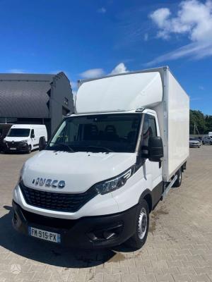 White Iveco Daily 2019 in Kaunas, with an engine capacity of 3.00 L and mileage of 130 thousand km for 7650 €, photo 13 on AUTOMOTO.COM.LV