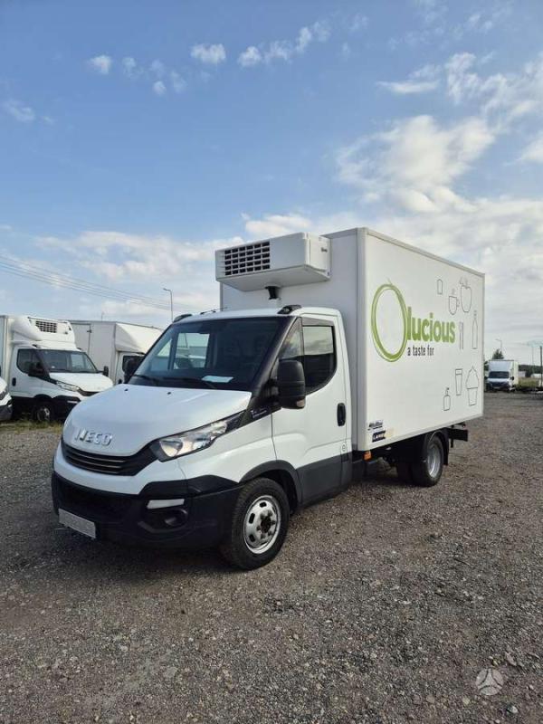 White Iveco Daily 2019 in Kaunas, with an engine capacity of 2.30 L and mileage of 264 thousand km for 12980 €, photo 1 on AUTOMOTO.COM.LV