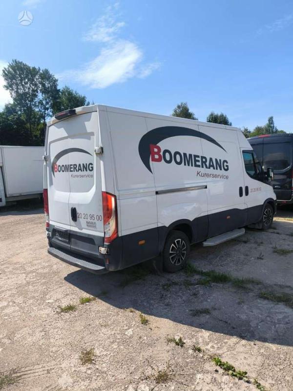 Balts Iveco Daily 2019 Tauragė, ar dzinēja tilpumu 2.29 L un nobraukumu 300 tūkst. km par 6700 €, foto 8 vietnē AUTOMOTO.COM.LV